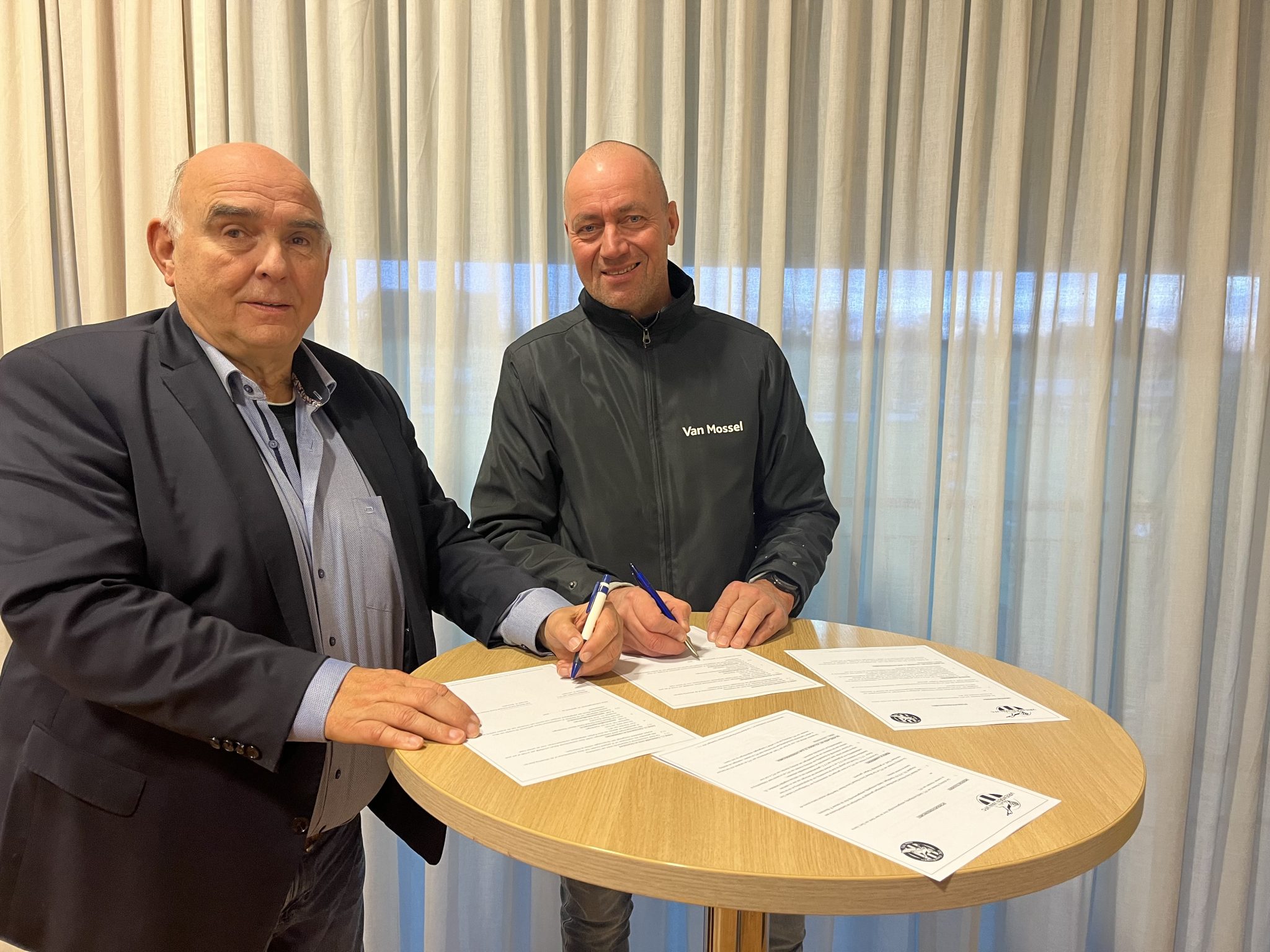 Van Mossel sluit zich aan als Vriend van VFC! | VFC