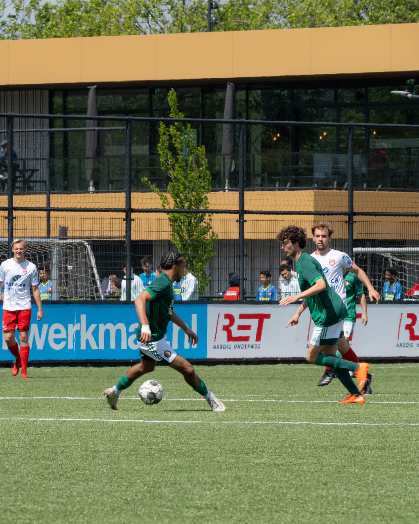 Van Tongeren naar VFC (za) | VFC