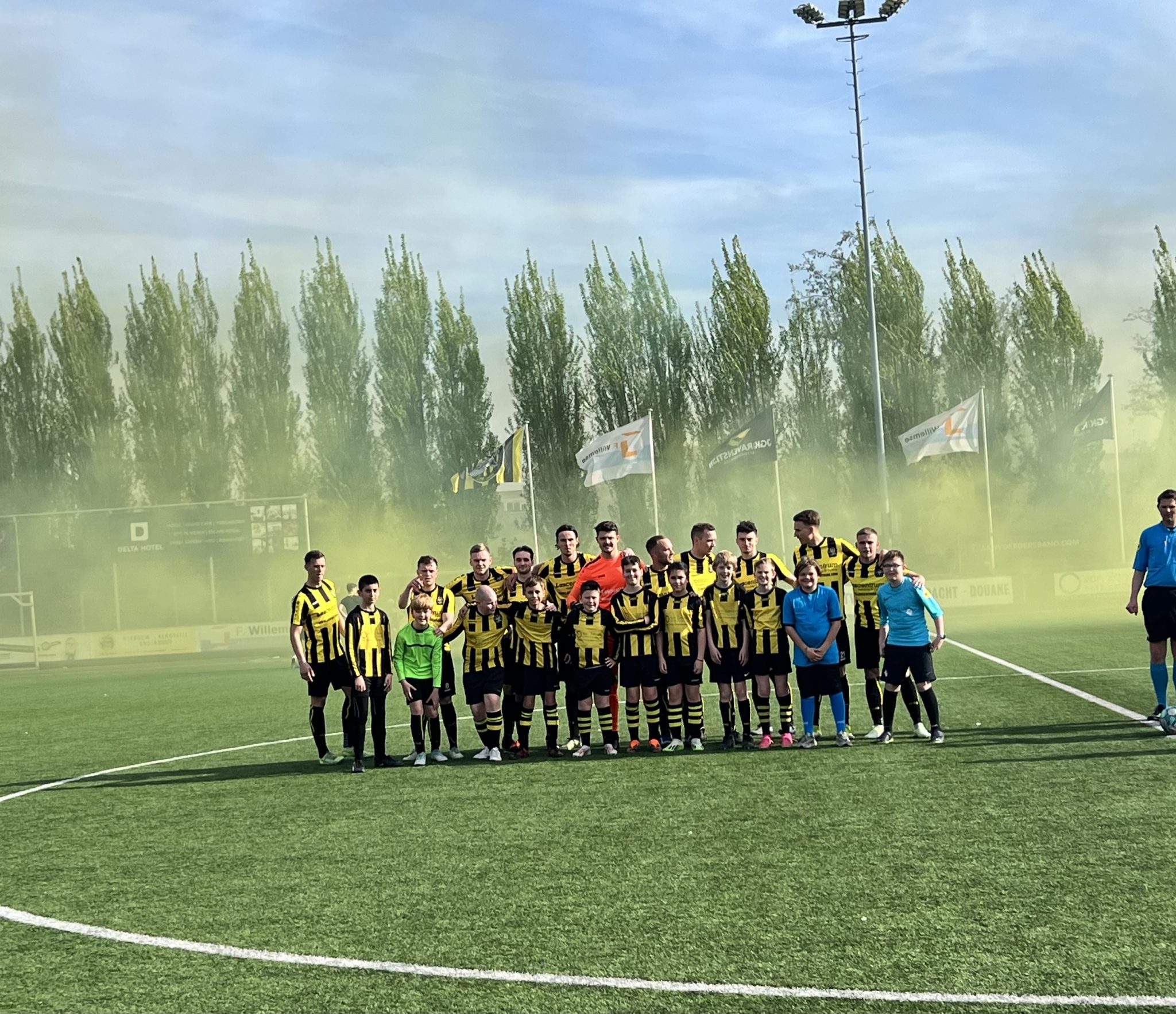 VFC JO12-4 maakt de 'VFC-dag' van hun leven mee... | VFC